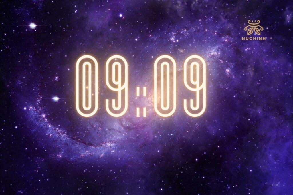 09:09 ý nghĩa như thế nào? Giải mã giờ trùng phút chi tiết