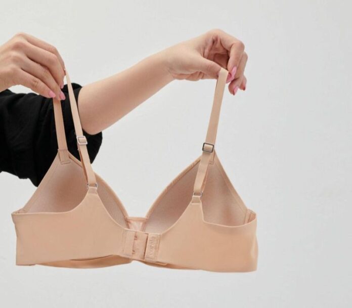 Các mẫu áo lót cho học sinh THCS giúp phát triển tốt nhất