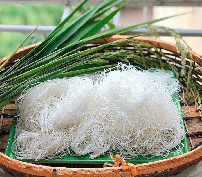 Miến làm từ gì? Cách phân biệt các loại miến đơn giản