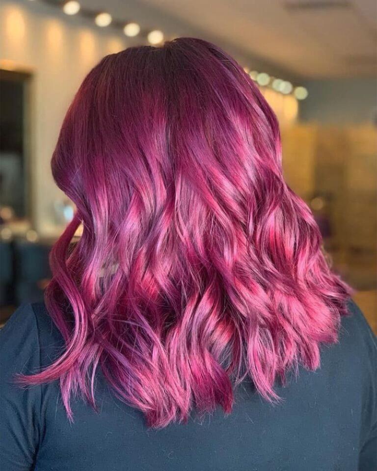 Màu magenta là màu gì ? 3 ý nghĩa màu magenta trong đời sống