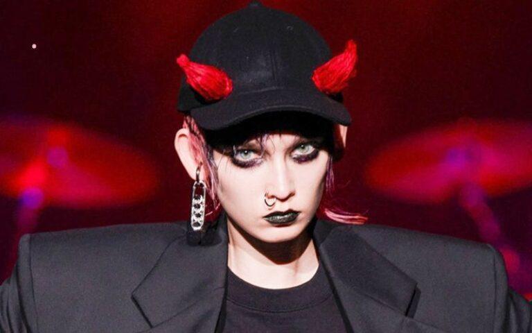 Phong cách punk là gì ? 8 item mang phong cách punk cực chất