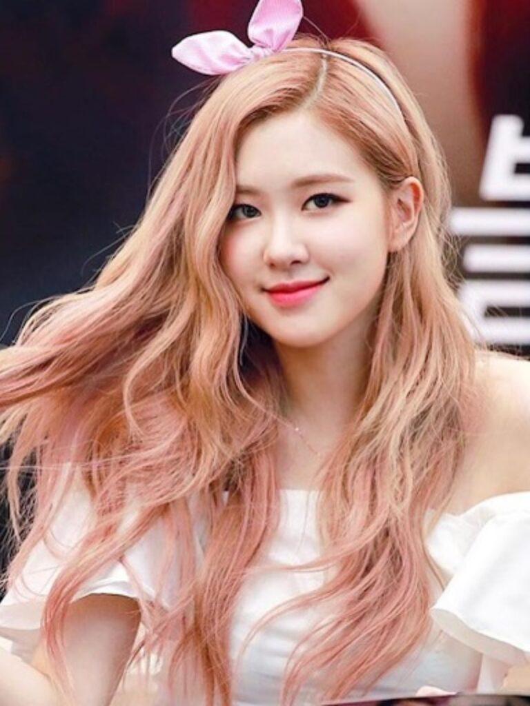 13 Kiểu tóc của Rosé Blackpink khiến giới trẻ 'điên đảo'
