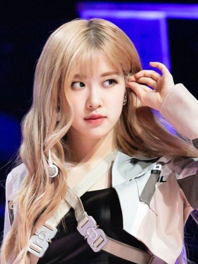 13 Kiểu tóc của Rosé Blackpink khiến giới trẻ 'điên đảo'